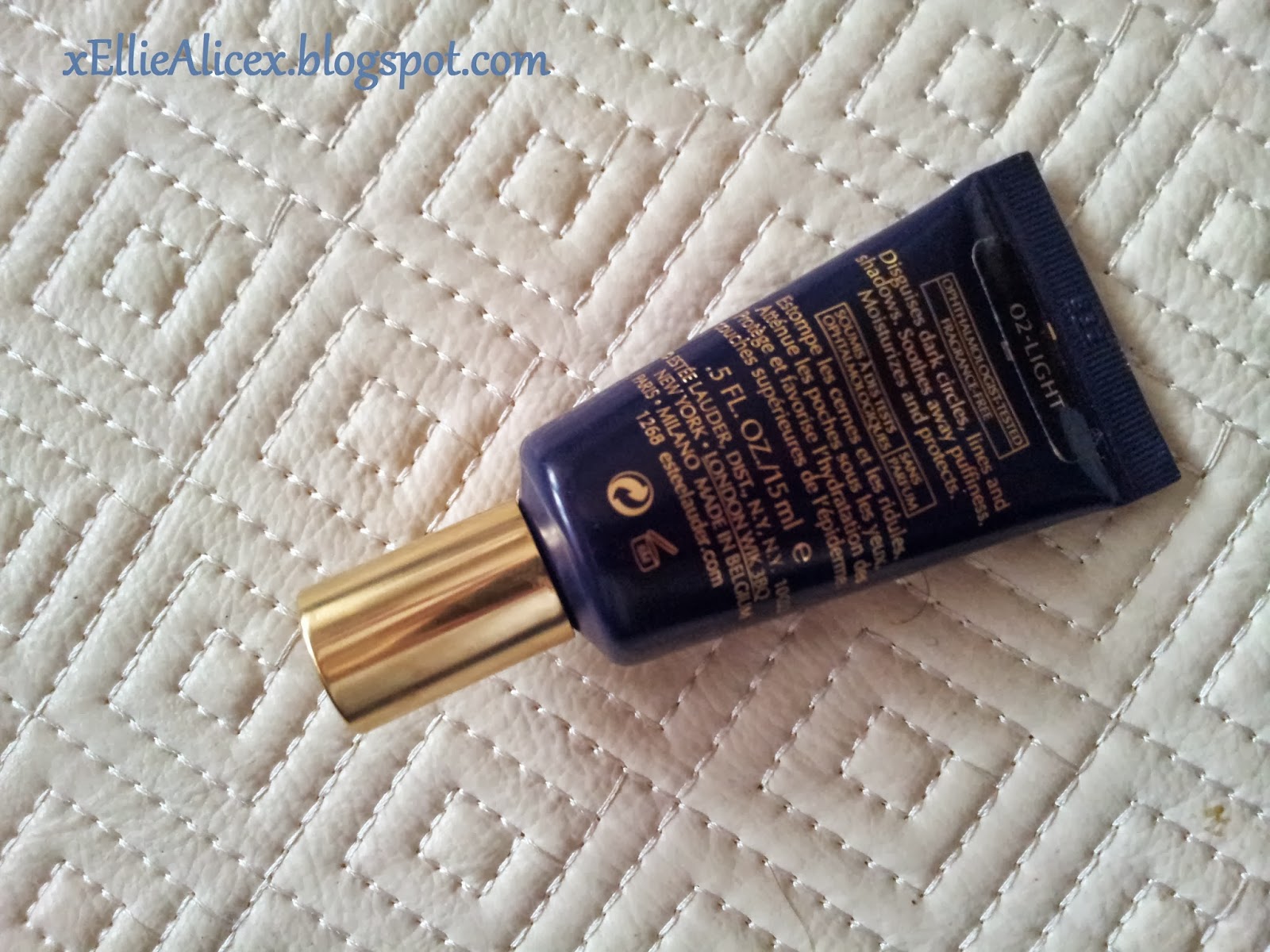 Ellie Alice: Estee Lauder Disappear - Smoothing Creme Concealer Review ...