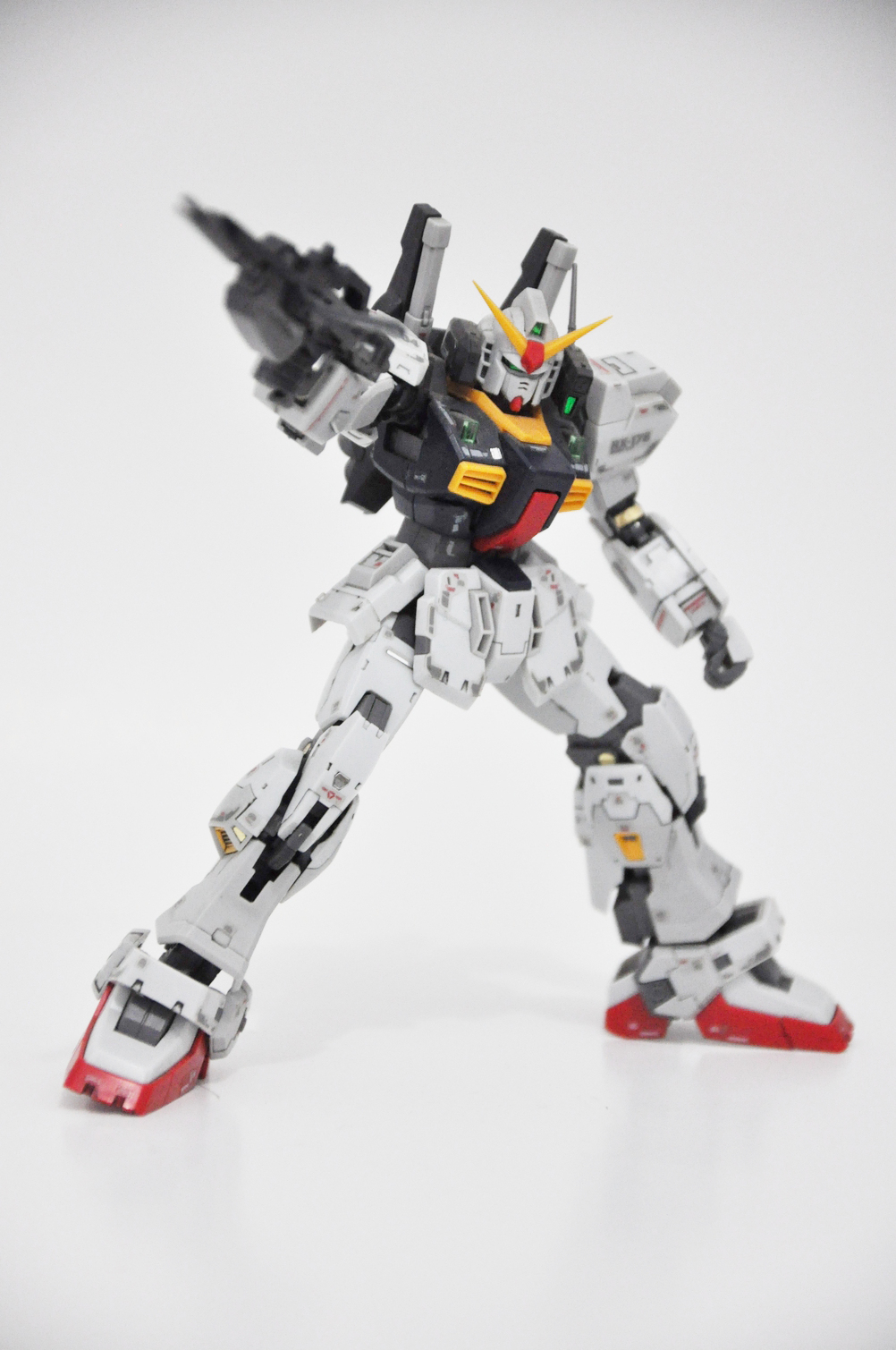 Sketsa Langit: Gunpla #29 - RG Gundam Mk-II AEUG Review