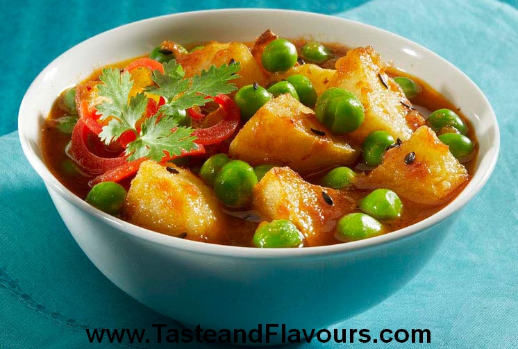 Aloo Mutter – Potato & Peas Curry | Taste & Flavours