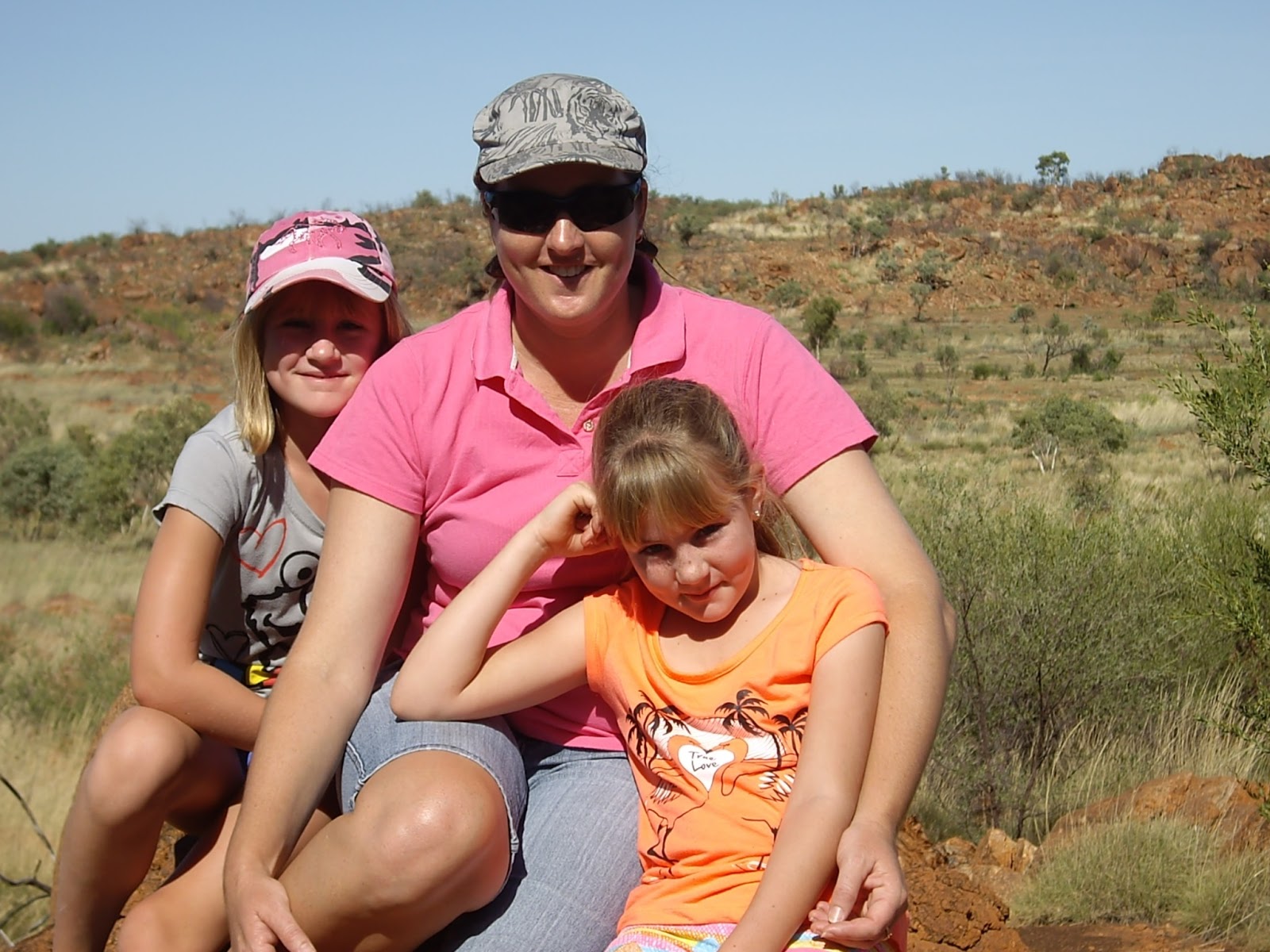 Daley Emu Parade: Day 8 Exploring the neighbourhood
