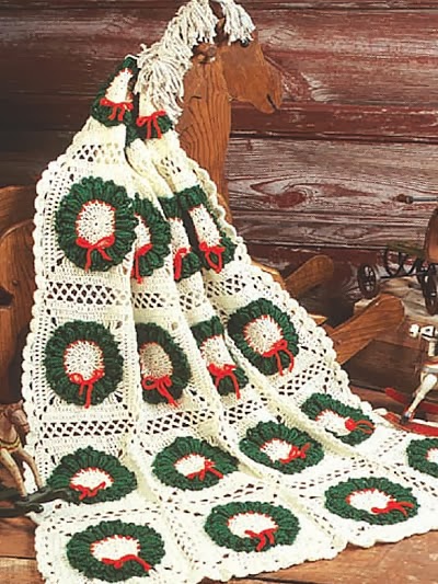 Free Crochet Patterns: Free Christmas Afghan Patterns
