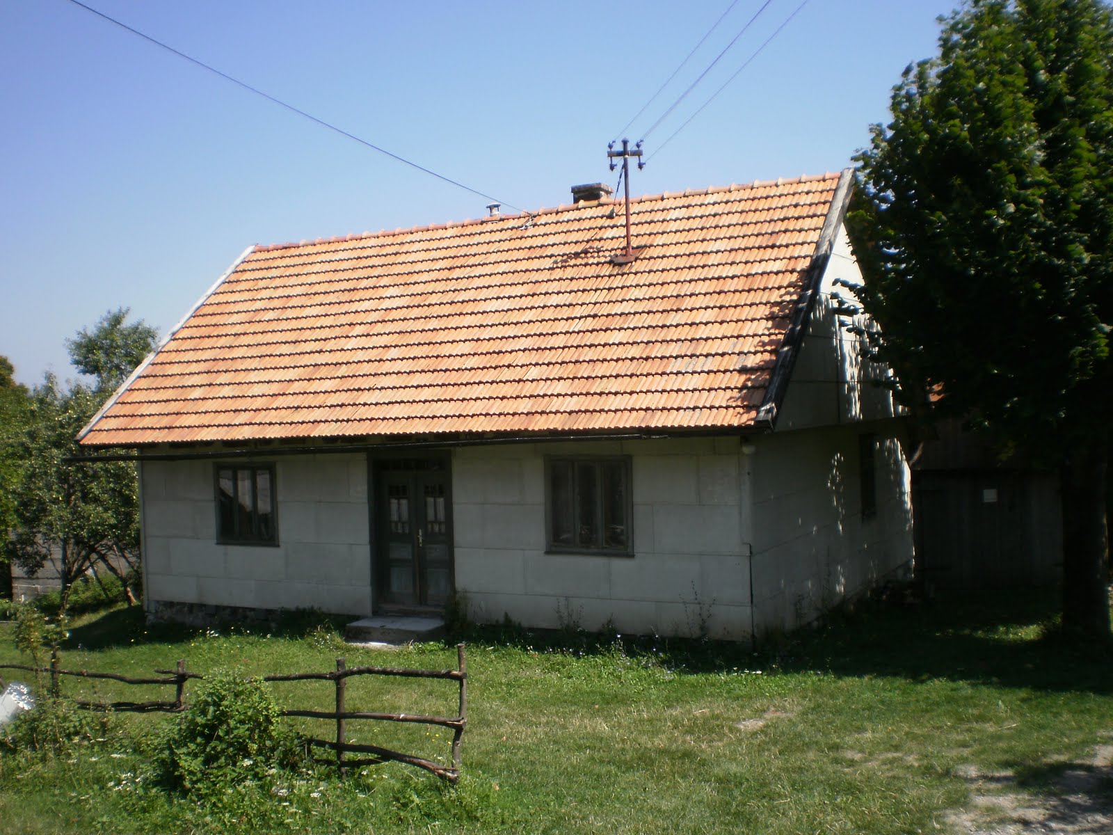 GLEDIŠTA VUJCA ŠTEFINE: MODRUŠKA GRADINA ILI TRŽAN GRAD