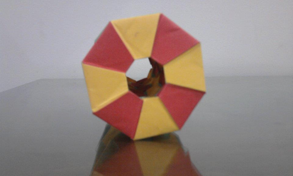 فن الأوريجامى ORIGAMI: Origami Twisted Tower