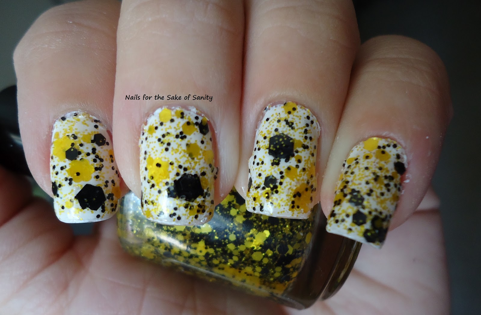 Nails for the Sake of Sanity: Vivid Lacquers Hivemind: Swatches and Review