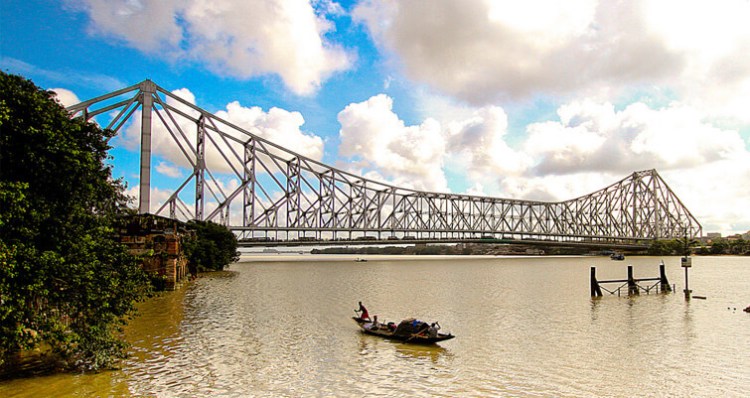 Howrah Bridge, Kolkata Overview