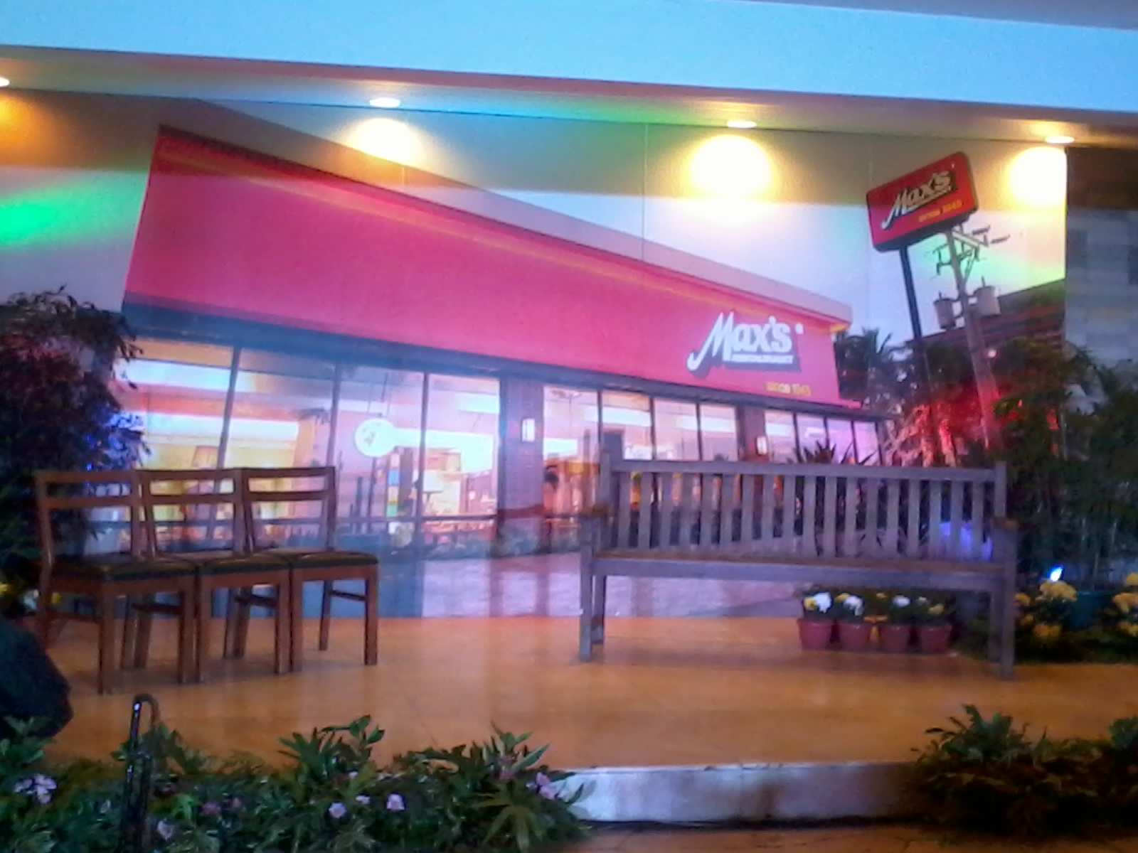 MAX’S RESTAURANT INTRODUCES COCO MARTIN AS ITS NEW BRAND AMBASSADOR ...