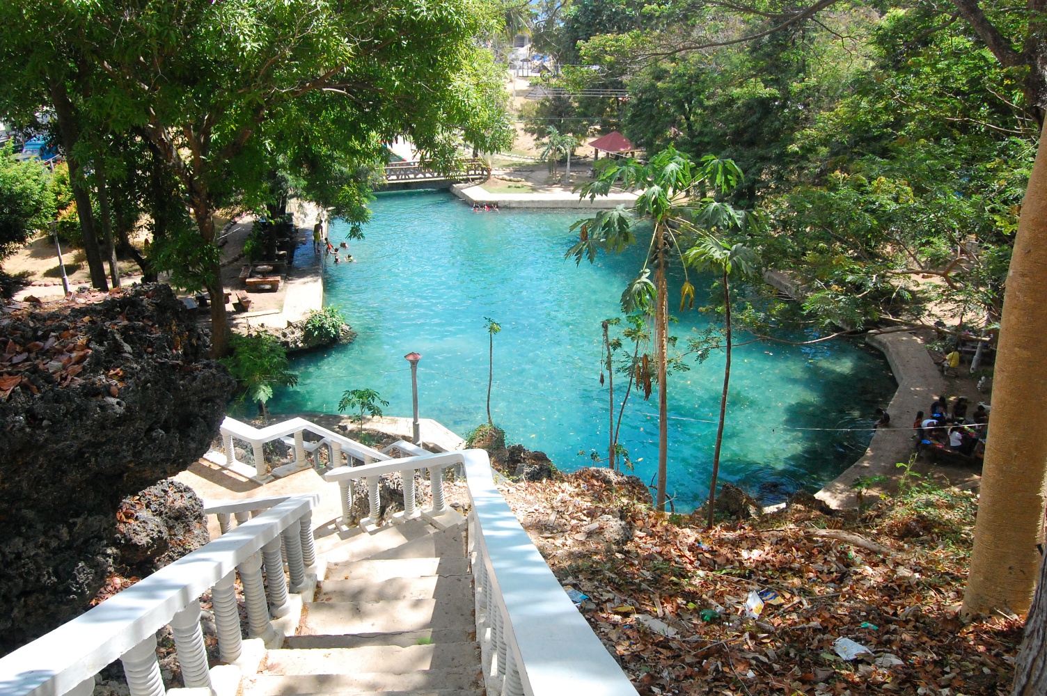 Capilay, San Juan Spring Park - Pens & Passports