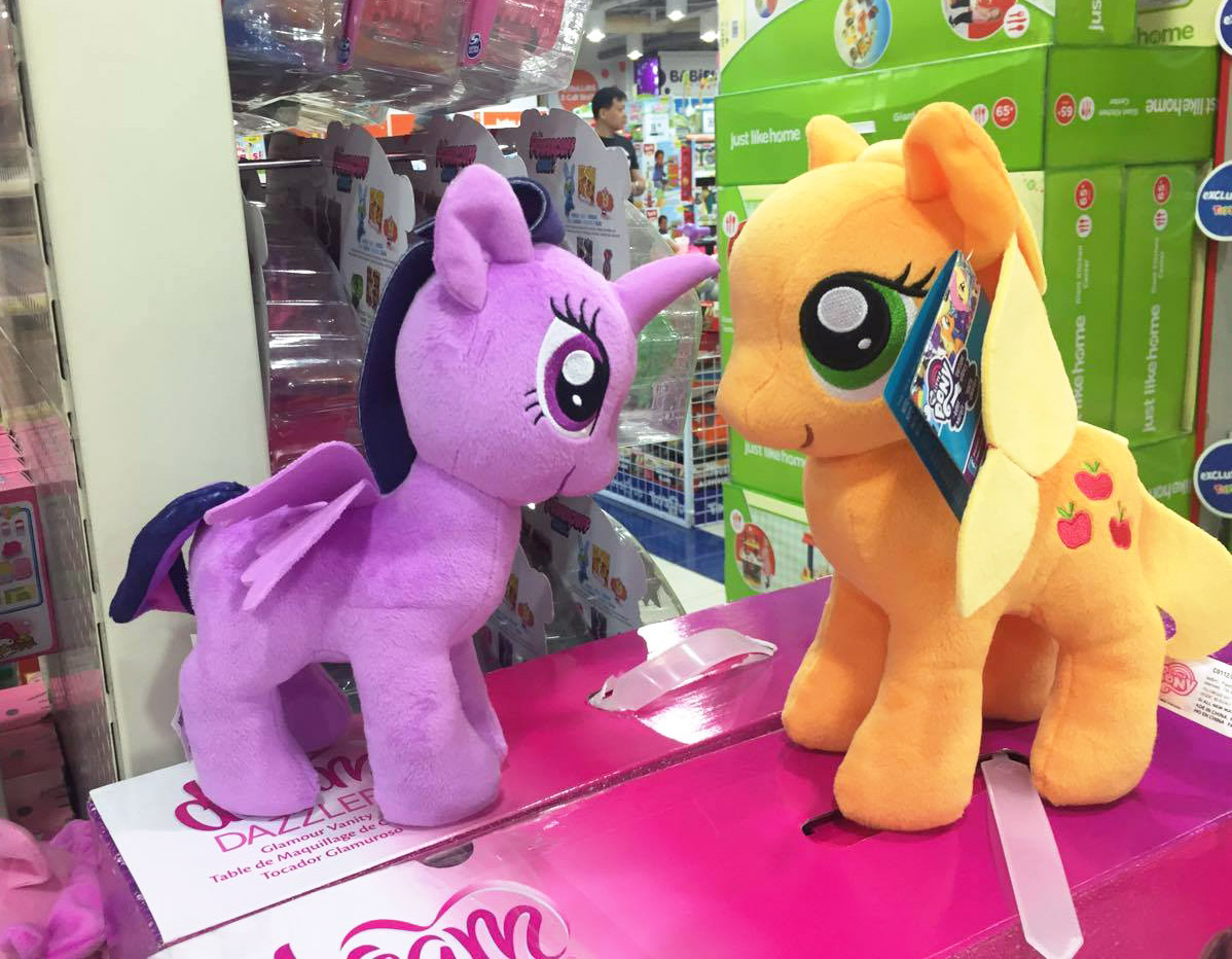 Store Finds: Plush, Lollipops, Stack'ems & More | MLP Merch