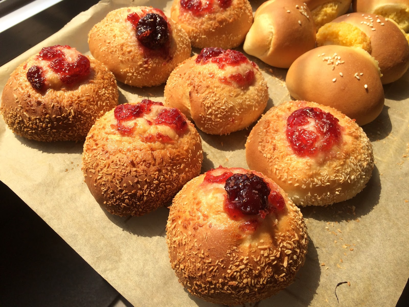 Strawberry Cheesecake Buns- Fdblogger Friends