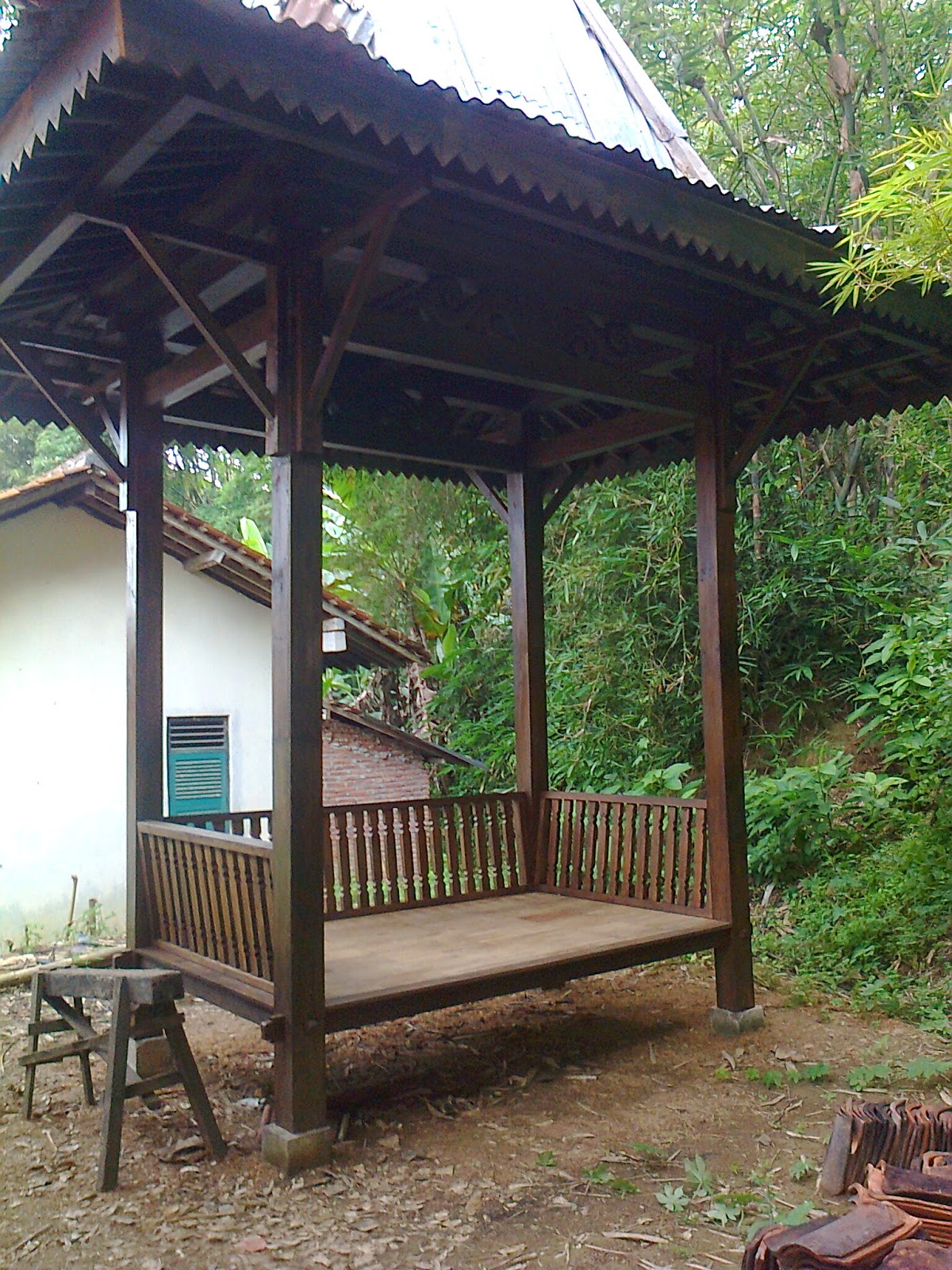 CV.GISWIN ANTIQUE (Professional Classic House): GASEBO JOGLO