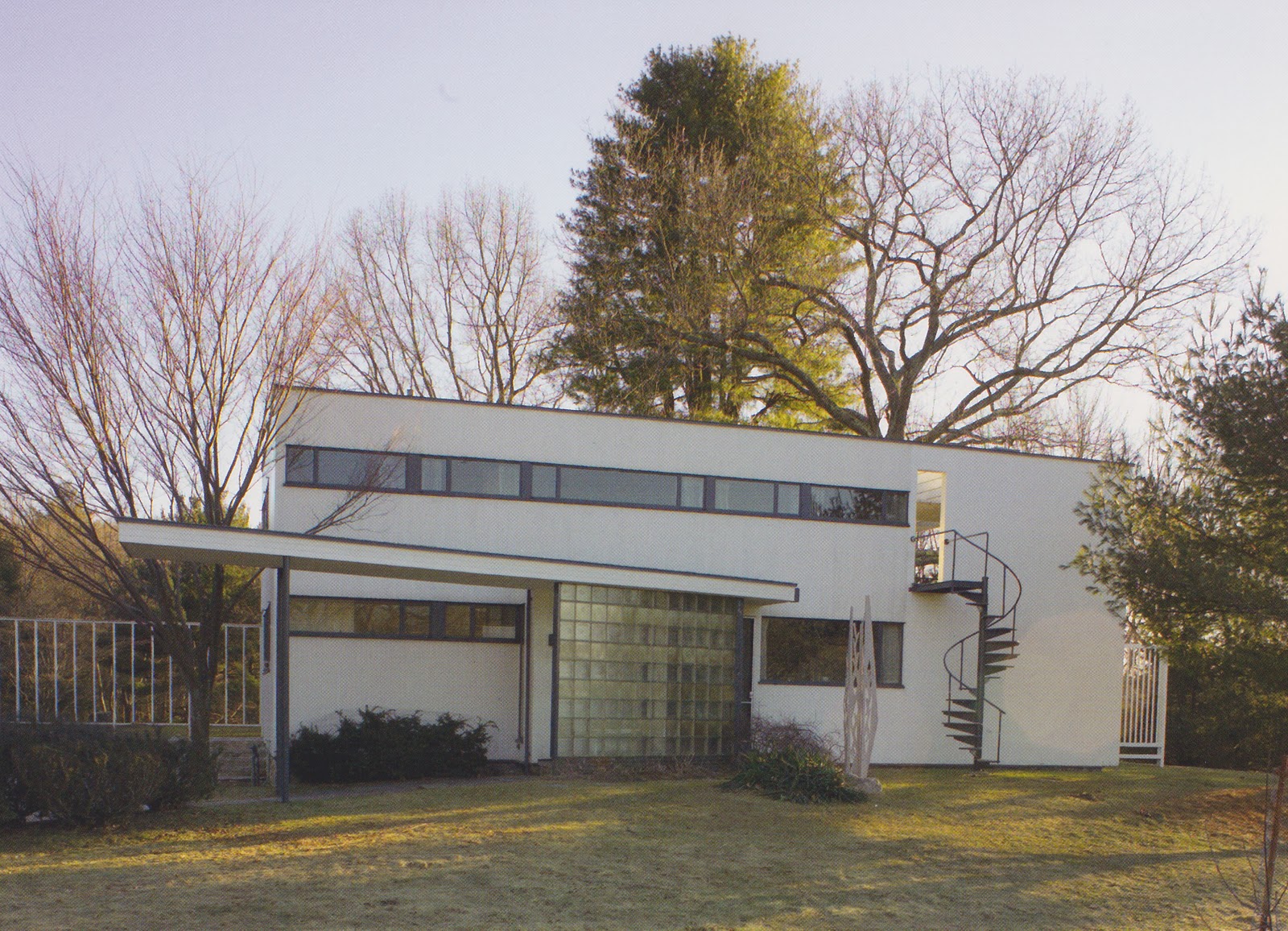 The Well-Appointed Catwalk: The Gropius House