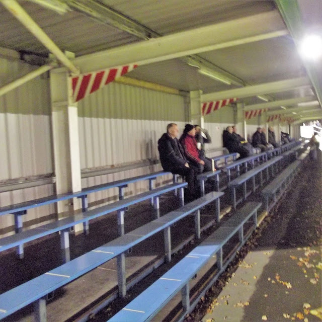 The Wycombe Wanderer: AFC Totton - Testwood Stadium