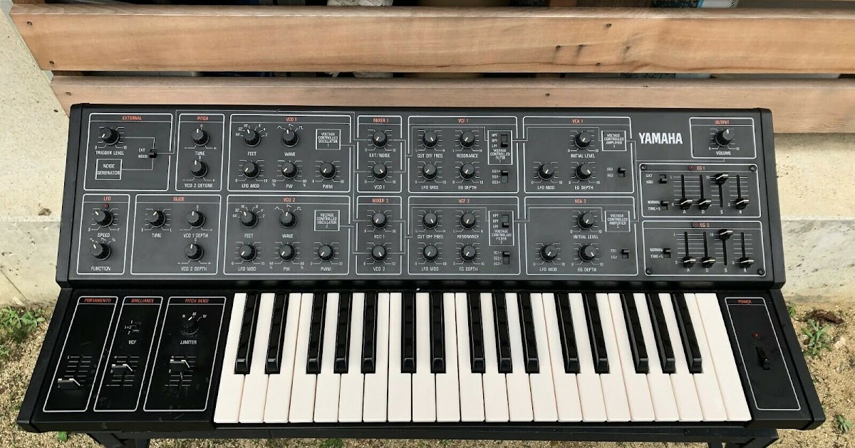 MATRIXSYNTH: YAMAHA CS15 monophonic synthesizer