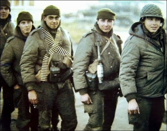 FDRA - Malvinas: San Carlos: El RI 25 intenta repeler el desembarco