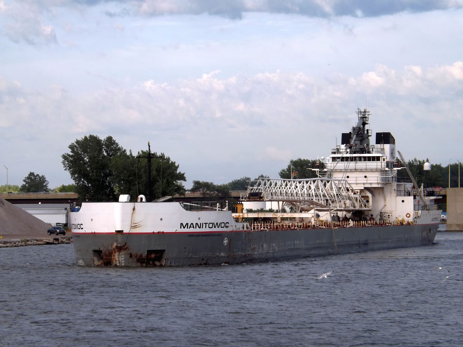 Saginaw River Images: 2016