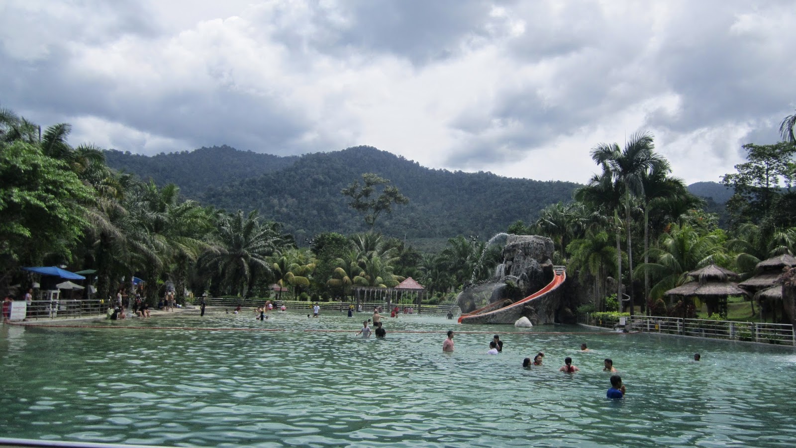 Our Journey : Perak Sungkai - Felda Residence Hot Spring Sungai Klah