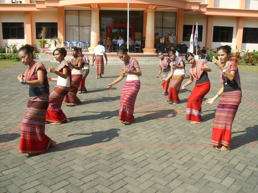 Sejarah Tari Bidu Asal Provinsi NTT | Macam-Macam Tarian di Indonesia