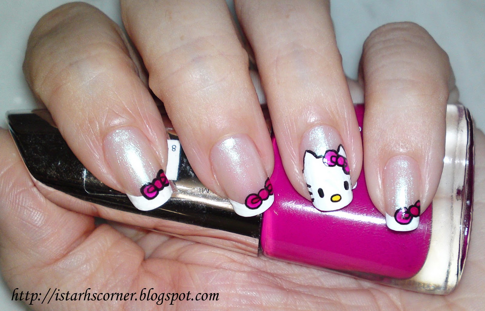 Istarh's Corner (Mi rinconcito): Hello Kitty francesa