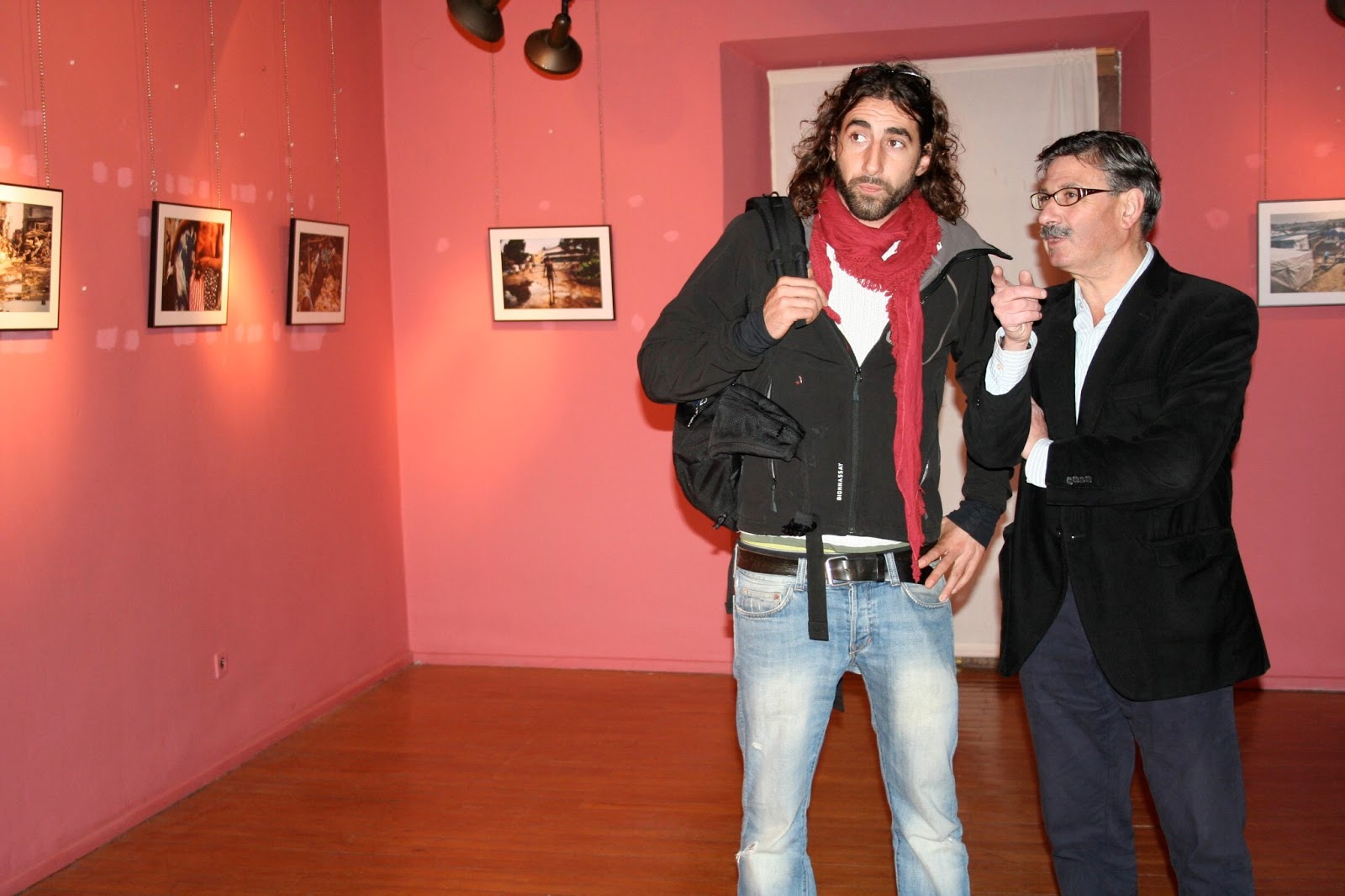 Llanes: historia, cultura y territorio: MANU BRABO, FOTOPERIODISTA DEL ...