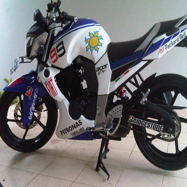 31 Gambar modifikasi motor byson new street fighter ala gp paling keren ...