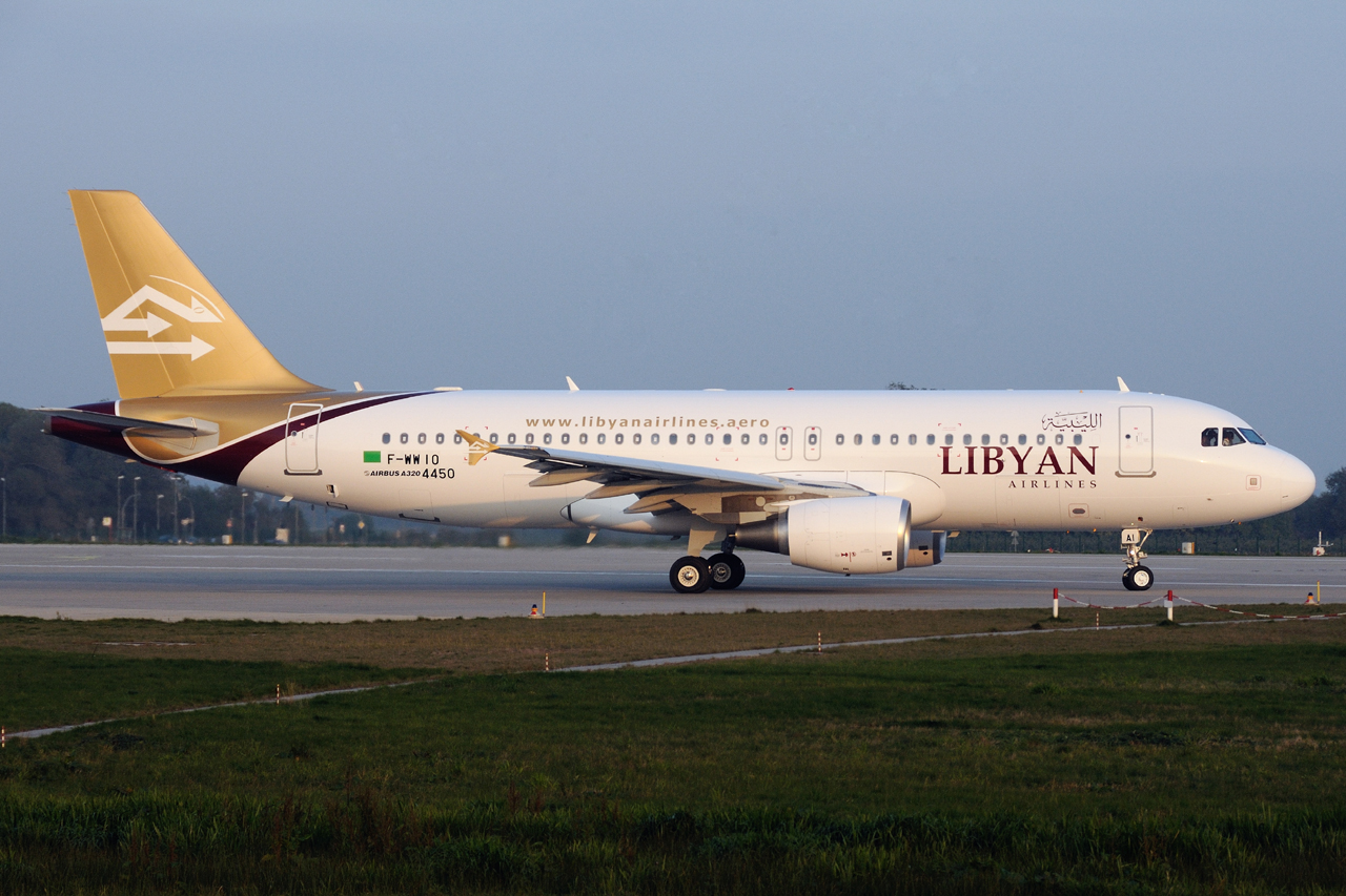 Airbus Hamburg Finkenwerder News: A320-214, Libyan Airlines, 5A-LAI ...