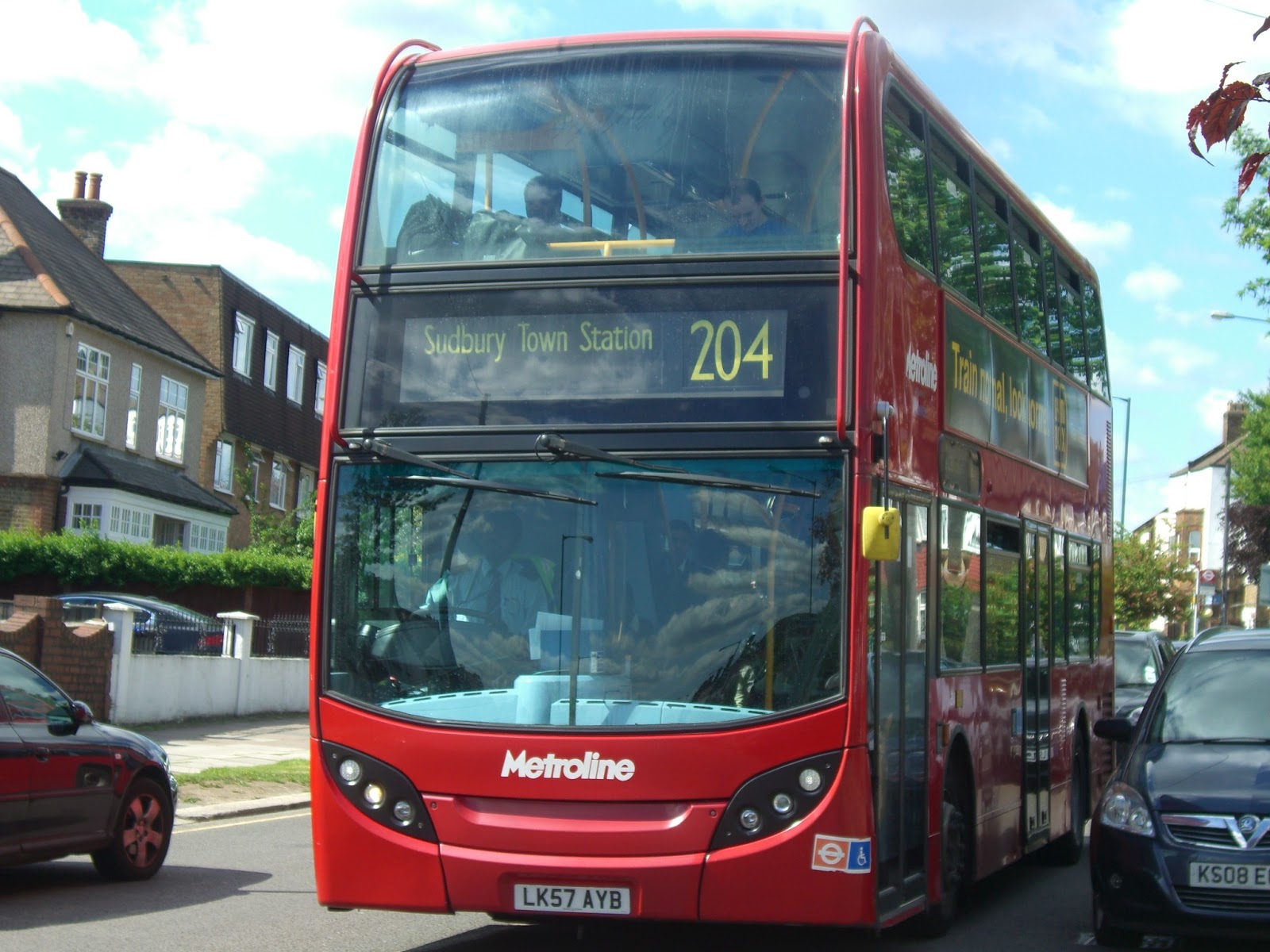 London Connected: Know Your Routes: Route 204