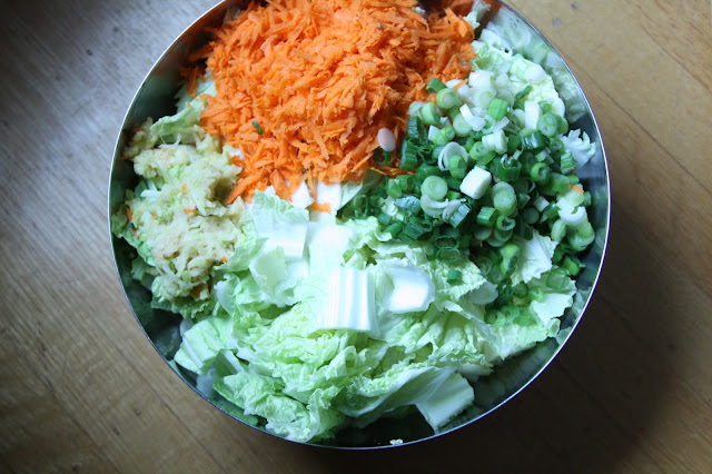 Green Urban Kitchen: Homemade Napa Cabbage Kimchi