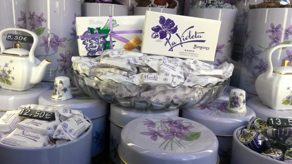 Establecimientos centenarios de Madrid: La Violeta | Don't Stop Madrid