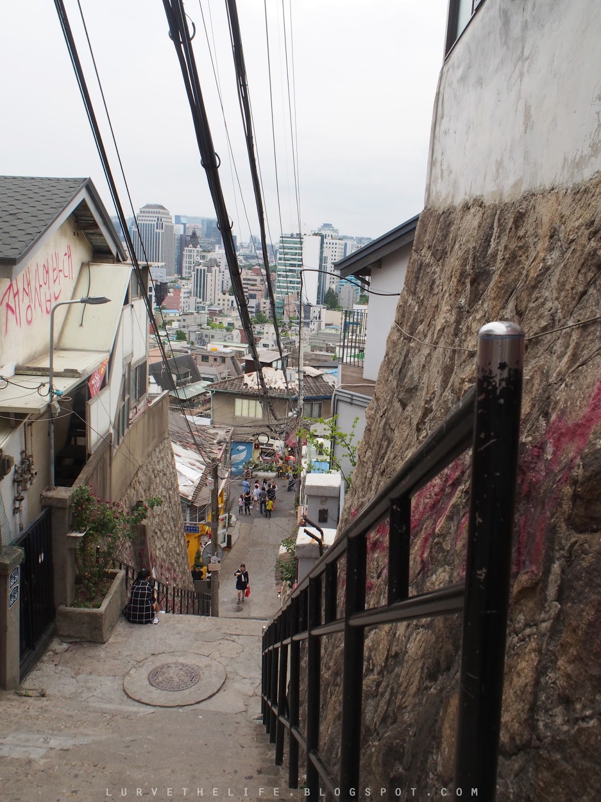 lurvethelife: HYEHWA STATION, SEOUL: Ihwa Mural Village