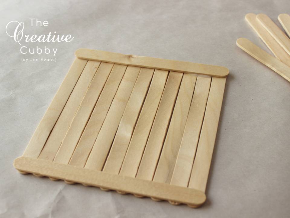 The Creative Cubby: Popsicle Stick Bird Feeder