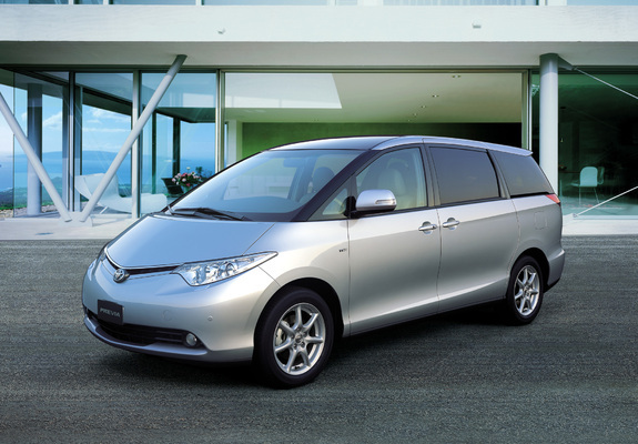 THE ULTIMATE CAR GUIDE: Car Profiles - Toyota Previa (2006-2017)