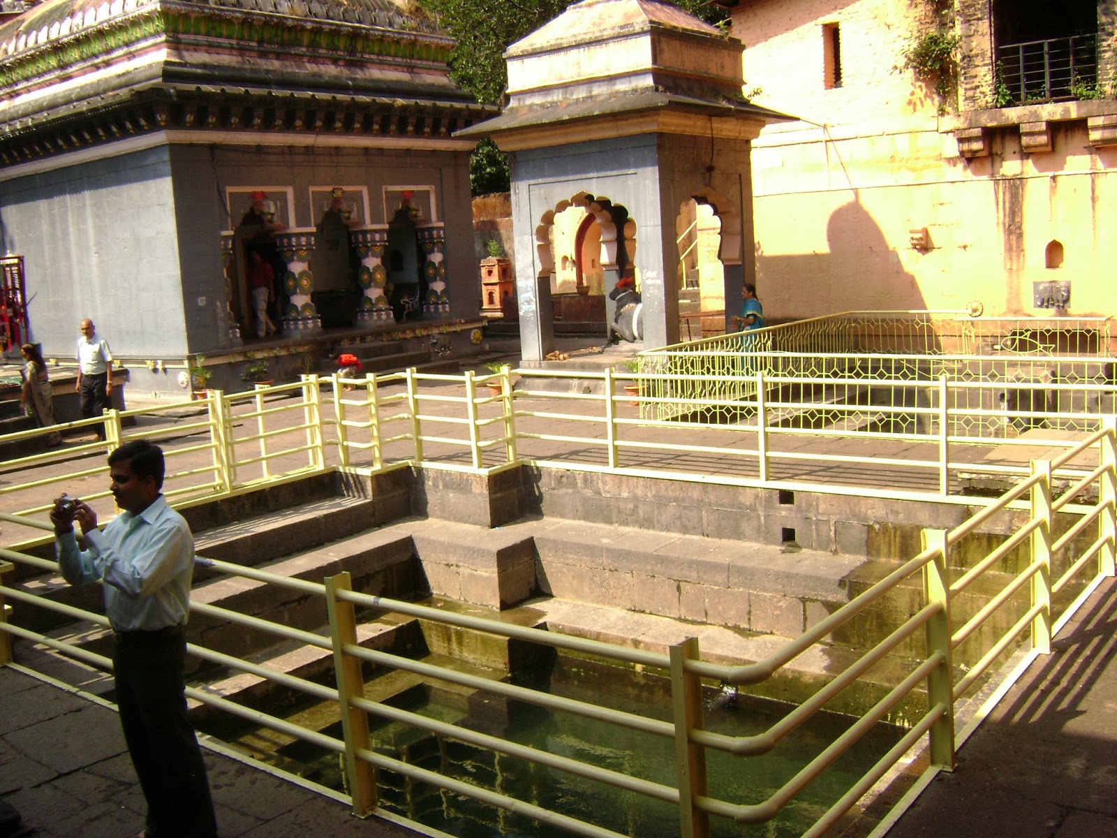 Weekend getaways in Western Ghats around Pune: “BANESHWAR – CALM, COOL ...