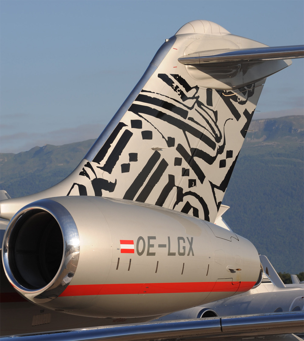 If It's Hip, It's Here (Archives): Street Artist RETNA Gets Some Tail ...