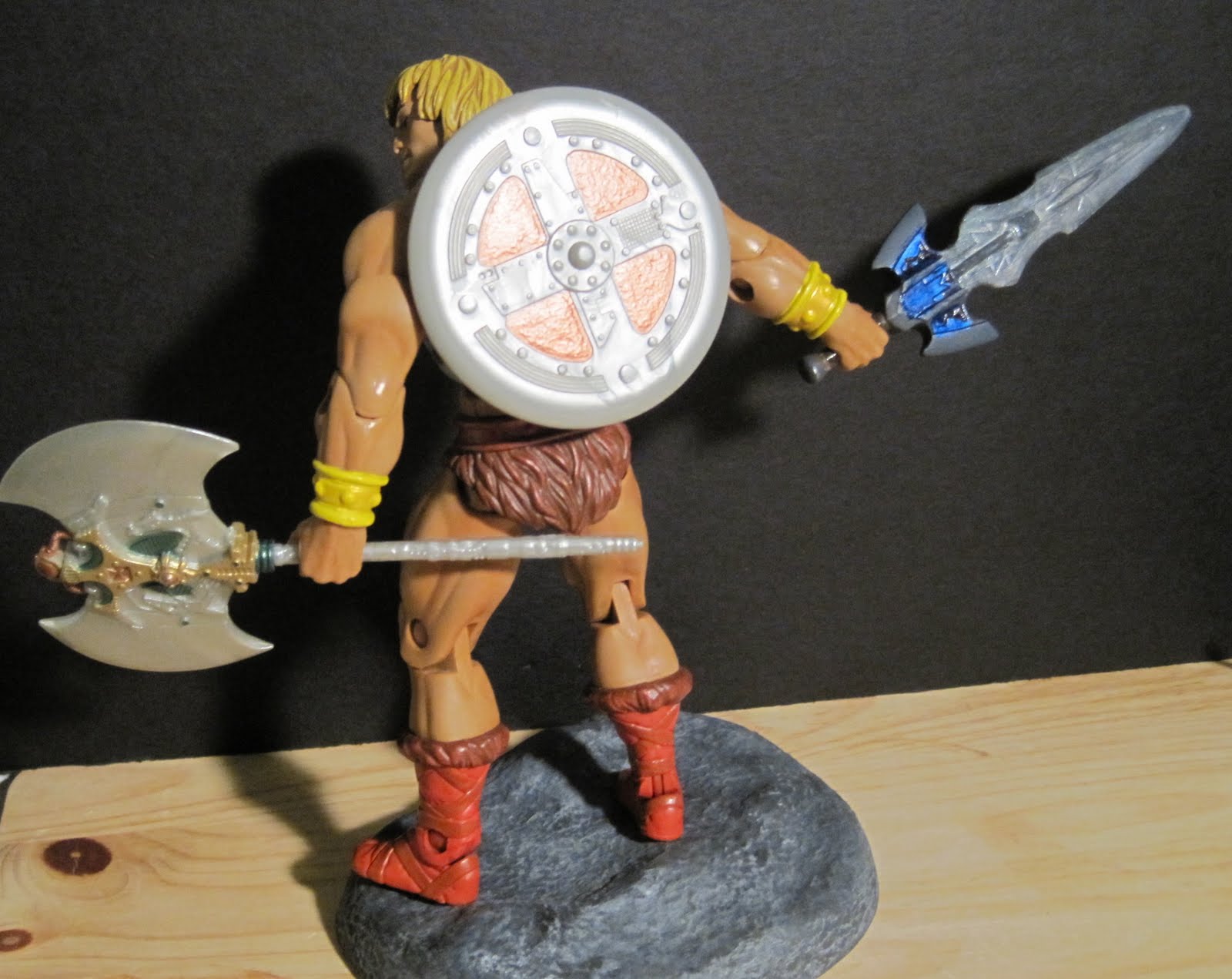Toy Remix: Ebaying: He-Man 200x Accessories and Figures