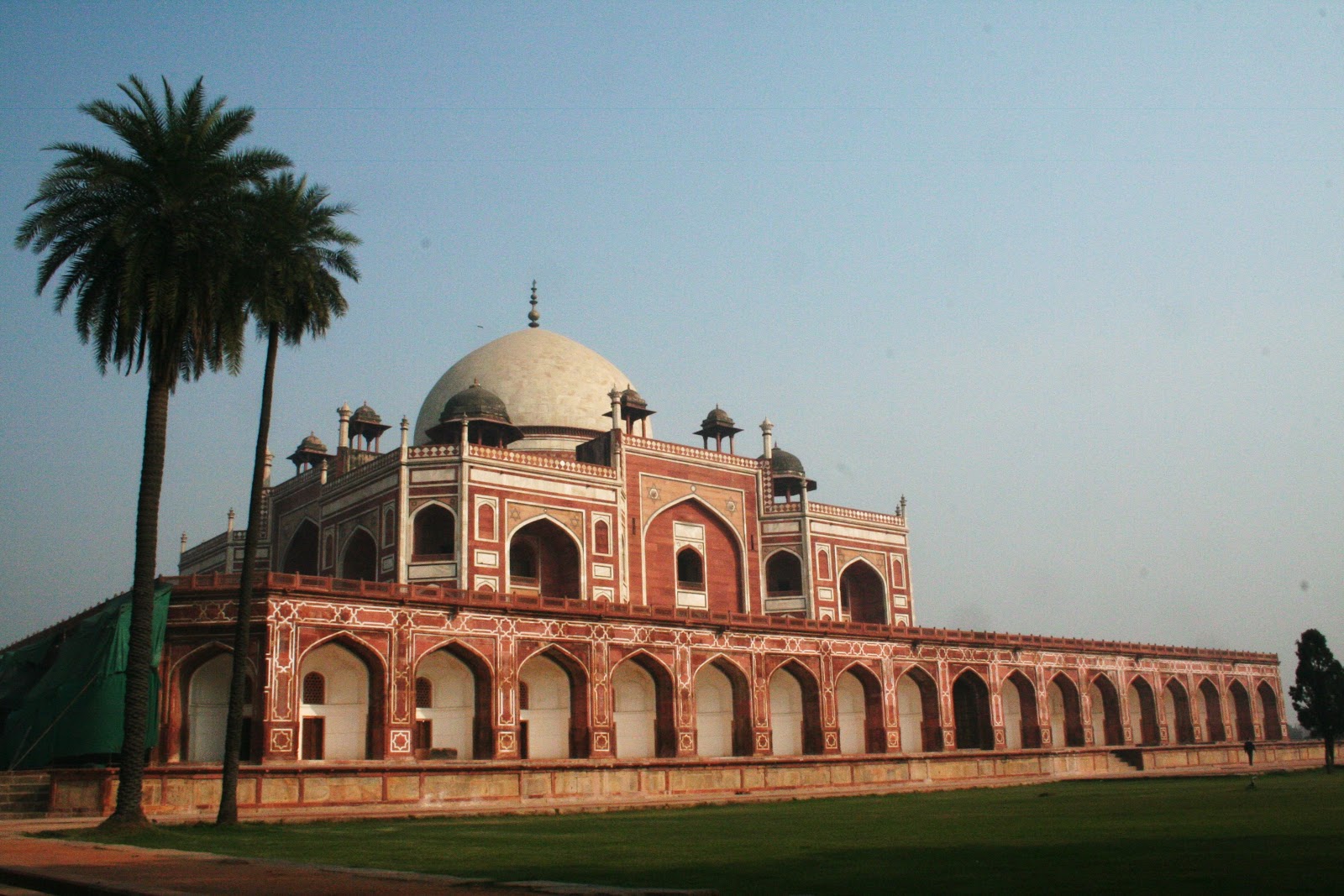 Destinations of India: Hazrat Nizamuddin Basti - Apni Basti Mela