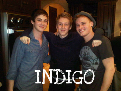 ∞ Wallflower - Dedicated to LOGANLERMAN ♥∞: Loggie's Facts