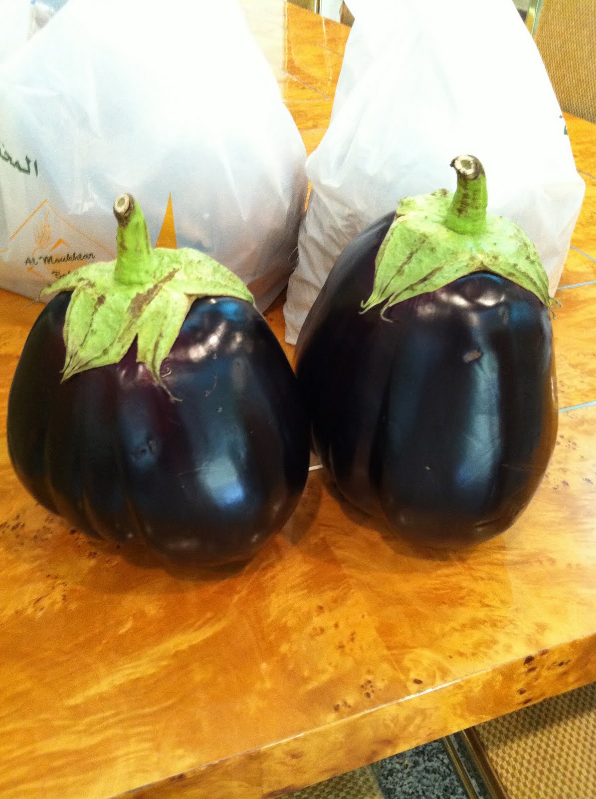 Mashmoom: Very organic huge eggplant from Lebanon