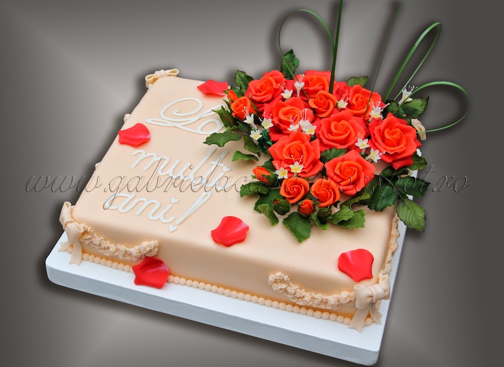 Gabriela's blog: TORT CU TRANDAFIRI BUCURESCU