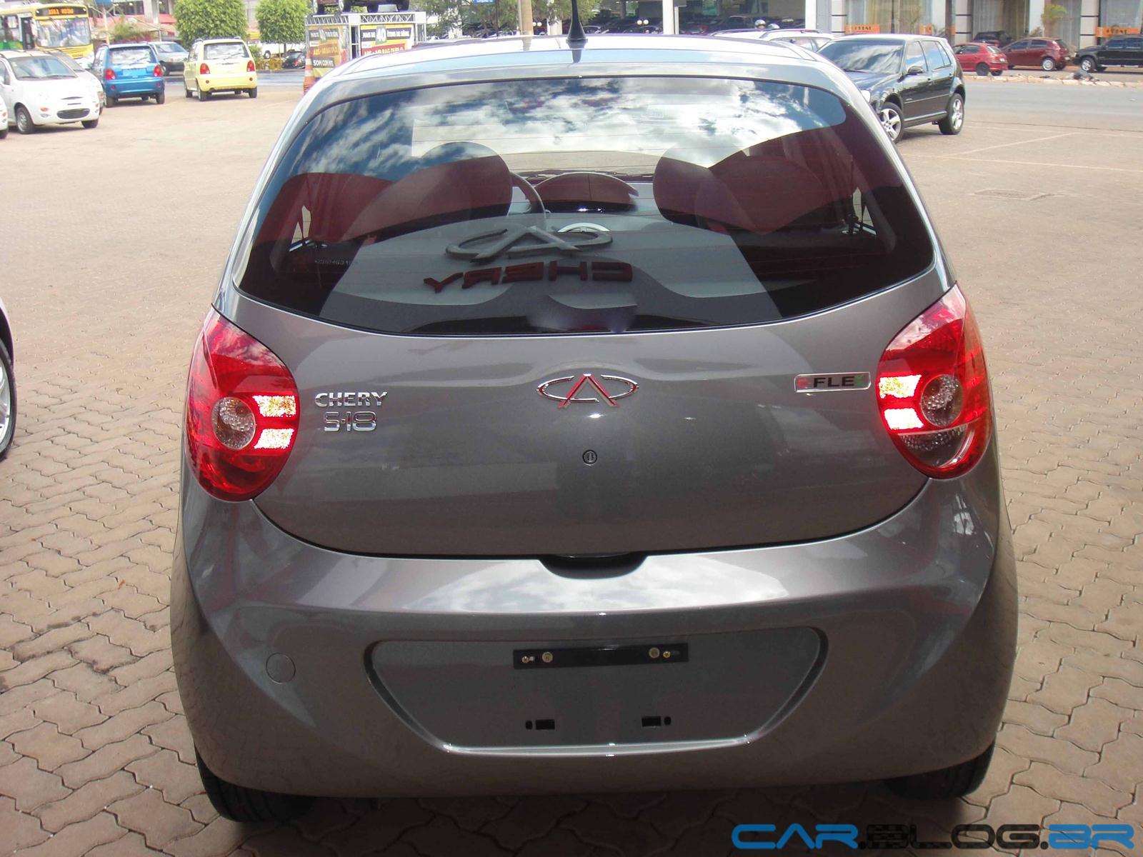 Chery S-18 Flex 2013 - fotos, consumo, preço e ficha técnica