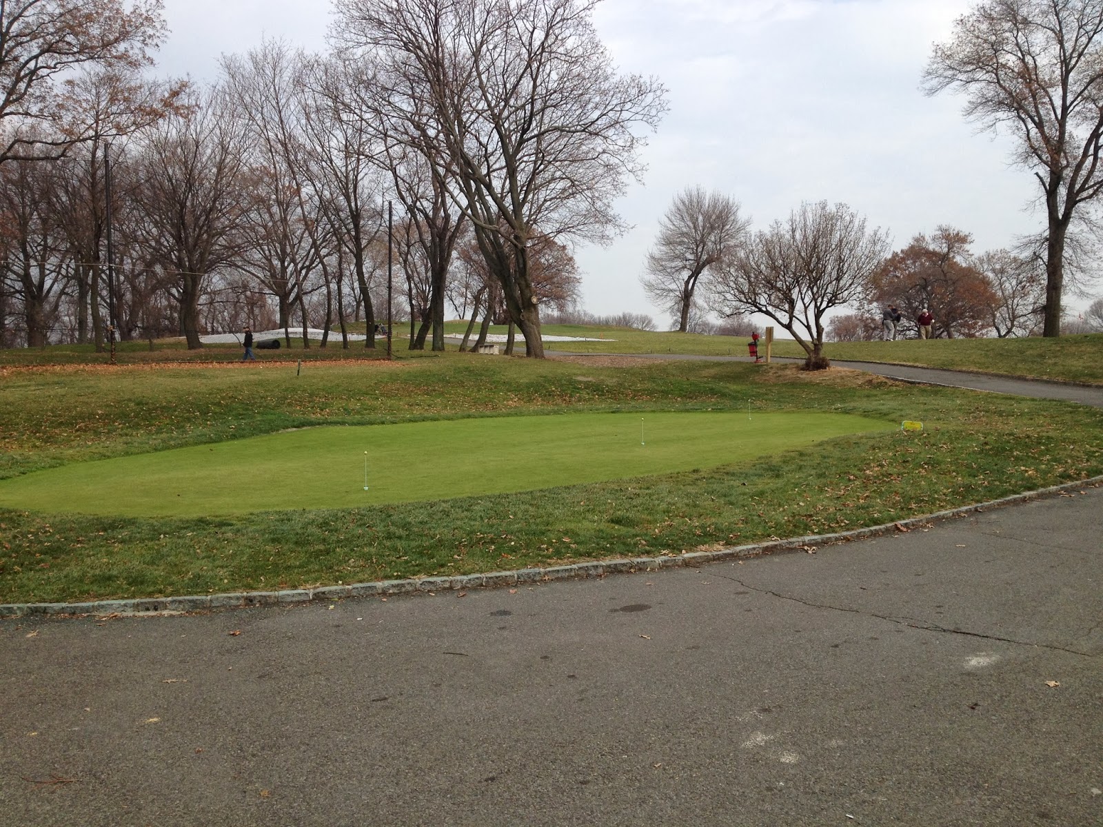 LEGITIMATE GOLF a blog about golf and what it does to you: Ghetto Golf ...