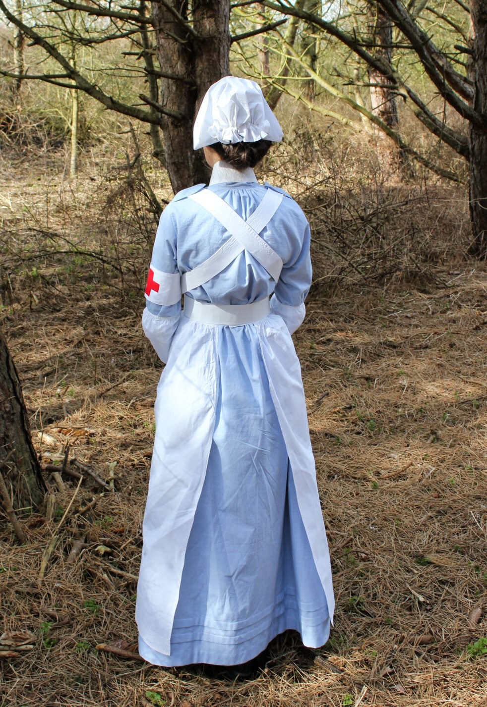 Miss Hendrie's Workbook: World War I VAD uniform
