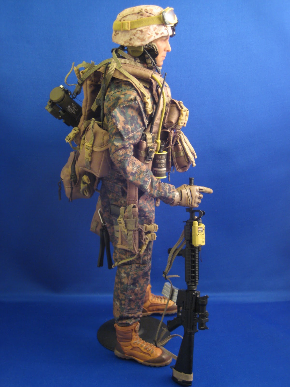 MY LOVE 4 TOYS: USMC Rifleman - kitbash