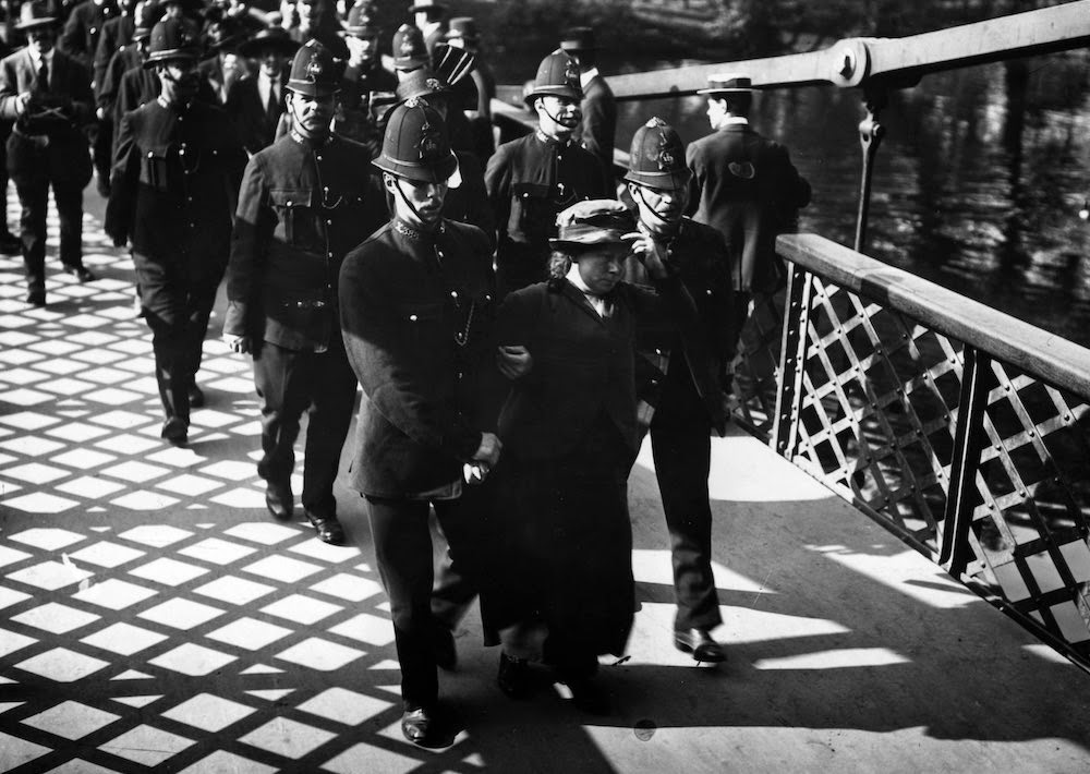 Suffragettes vs. Police: Historical Photos of Women's Suffrage ...