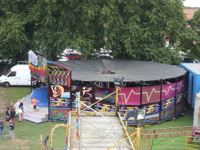 North East and Yorkshire Fun Fair Pics: 2011 Waltzer Photos