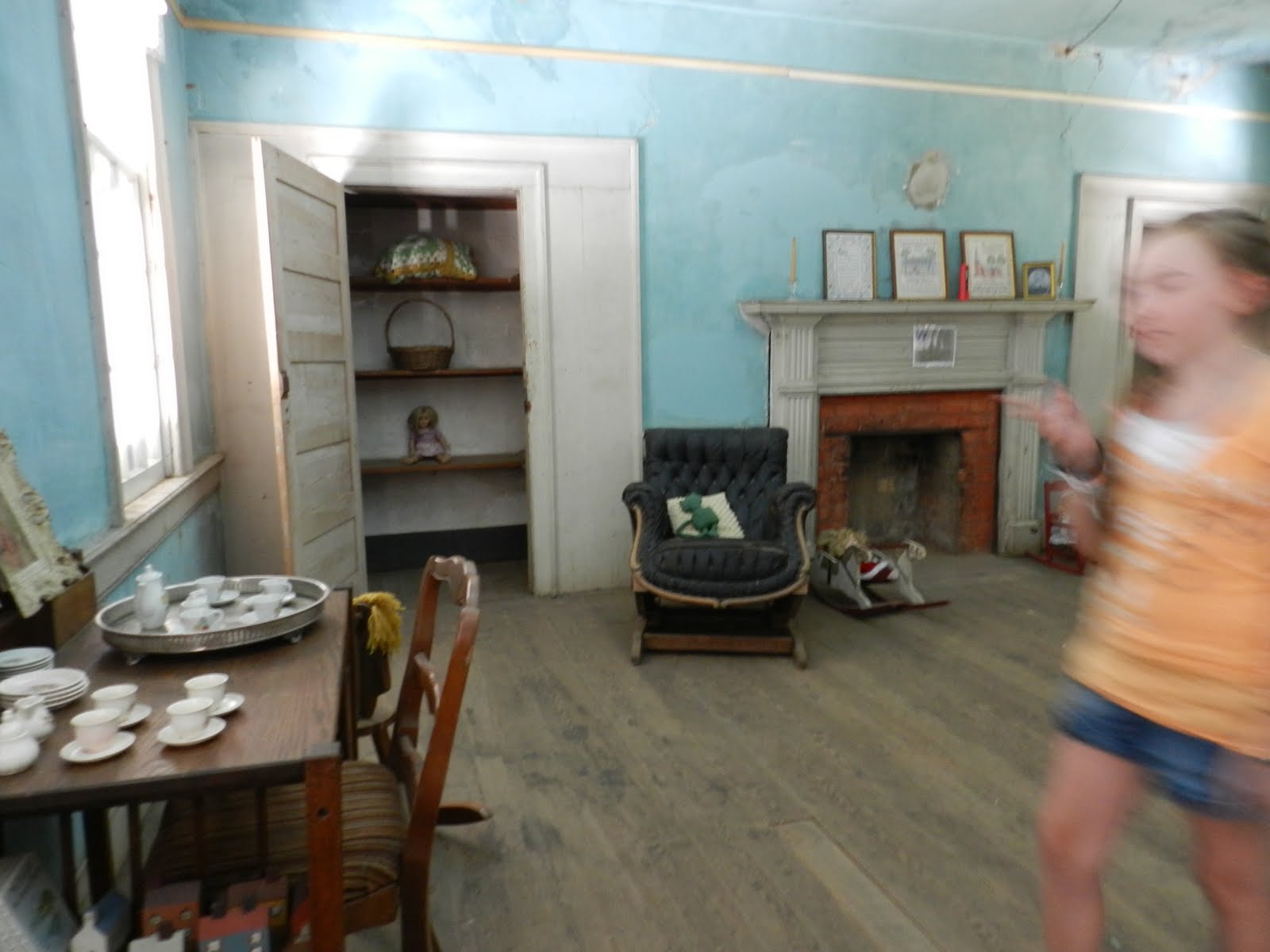 Crystal's Cottage: Major Graham Mansion