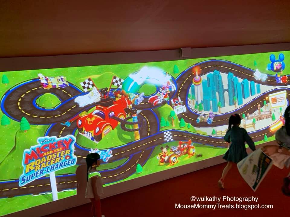 Exciting Mickey And The Roadster Racers "Super-Charged" Carnival At ...