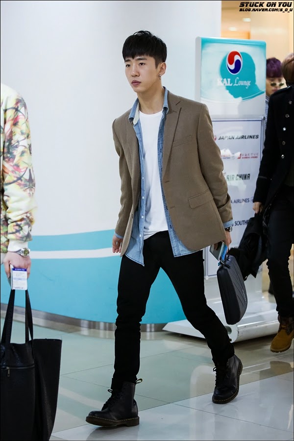 엑소,BAP,방탄,갓7,빅스,위너 공항 전신샷 - 인스티즈(instiz) 이슈 카테고리