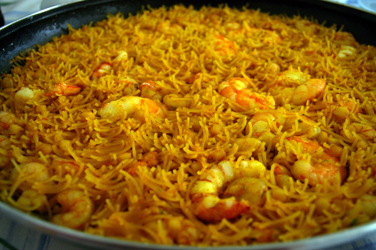 Fentdetutto: Fideuà de fideos finos