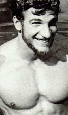 LA PERFECTION FAITE HOMME: RICK WOLFMIER 01