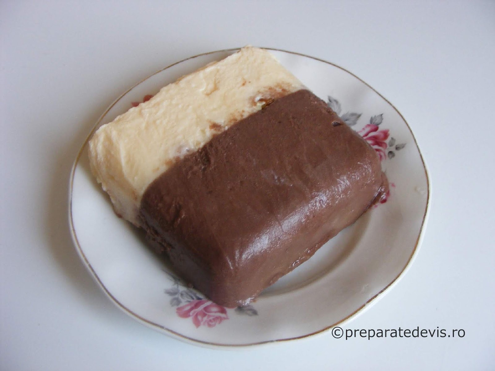 Inghetata Casata de casa | Preparatedevis.ro